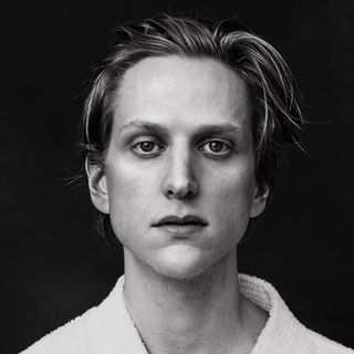 David Hallberg | Privy Reviews