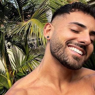 Nathan A Giastis | Privy Reviews