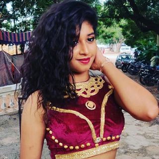 Shrasti Verma | Privy Reviews