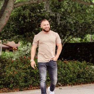 Tyler Adams | Privy Reviews